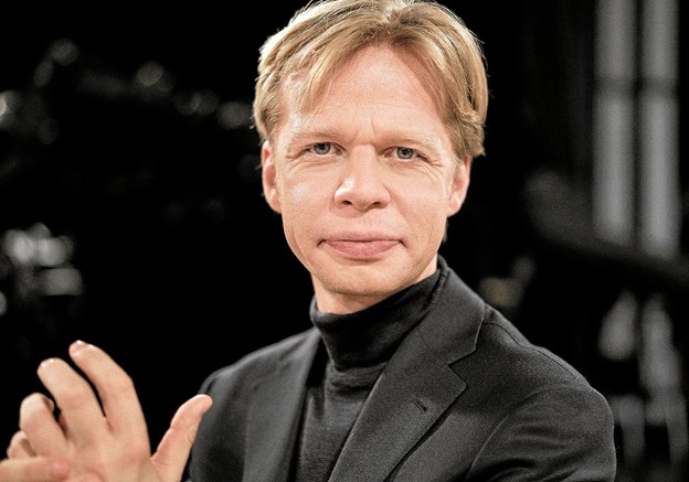 Clement Kjersgaard styrer debatten på biblioteket | Nordjyske.dk